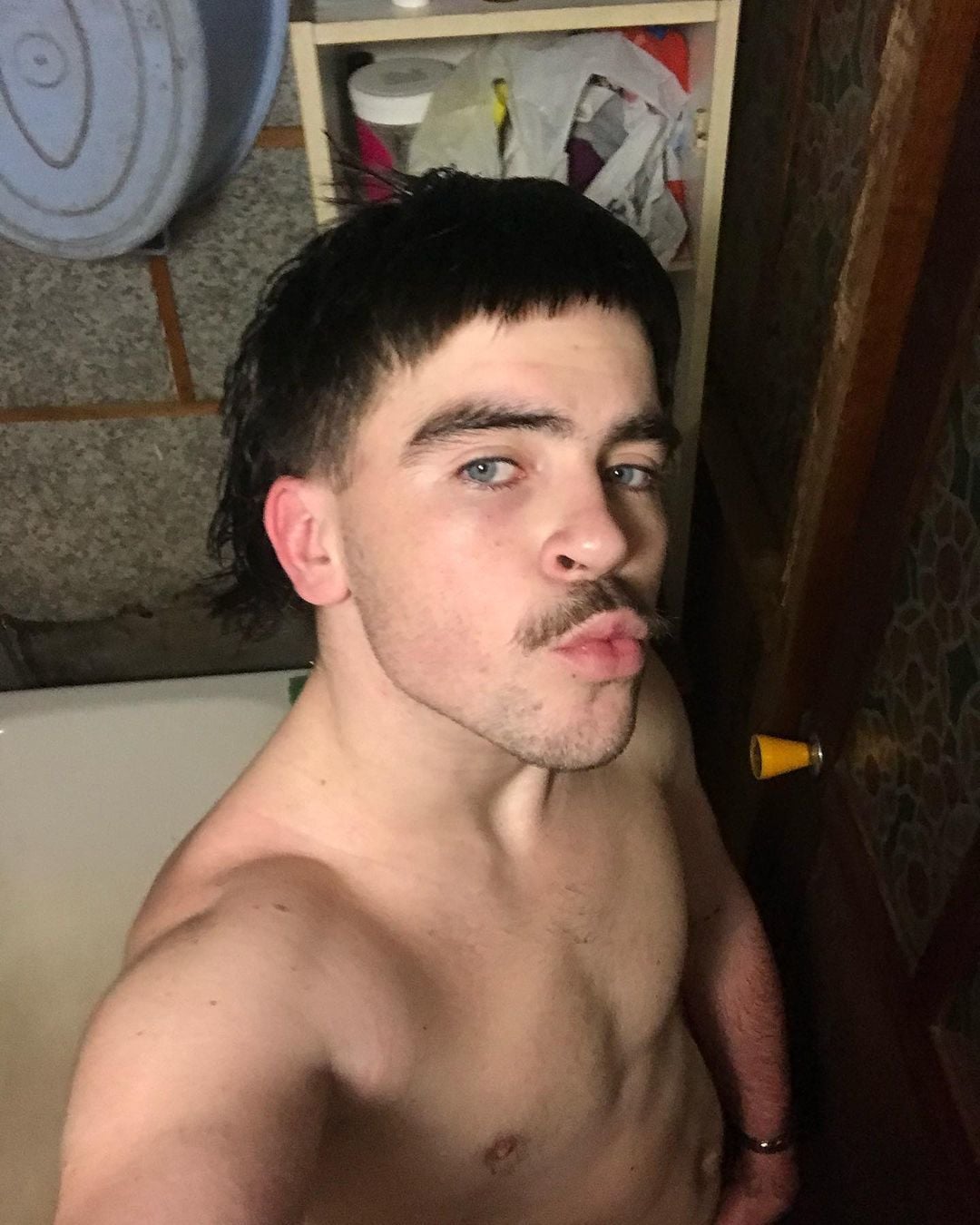 Wellboy создал второй аккаунт в Intagram и показал себя в необычном виде — фото| Новости шоу ...