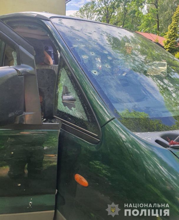 Новини Львова арештували киянина який підірвав авто з 4 людьми на