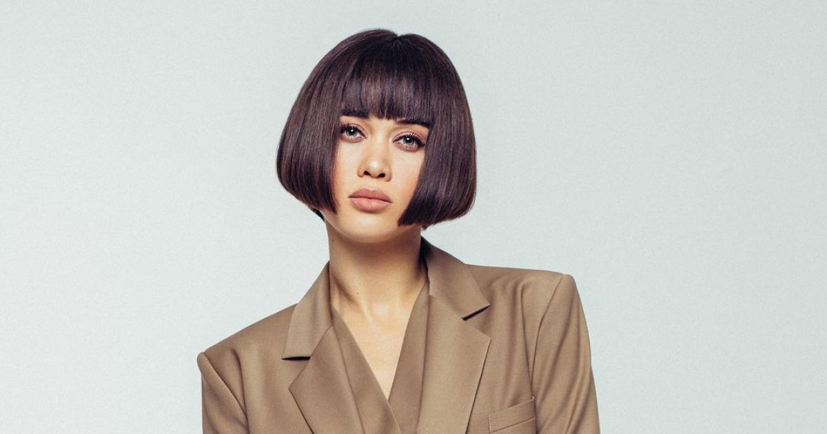 Lida Lee выпустила акустическую версию песни Достопримечательность ...