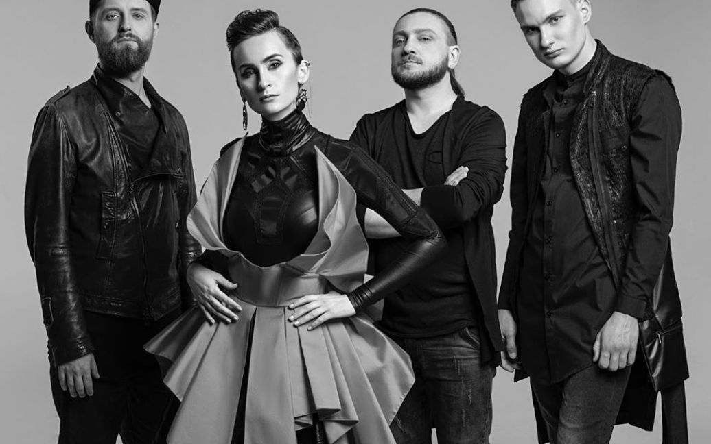 Go-A в фотосете - фото — Гламур — tsn.ua