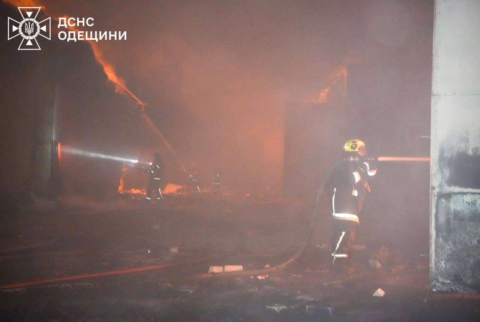 Massive attack on Odesa region: Major fires erupt, one person injured ...