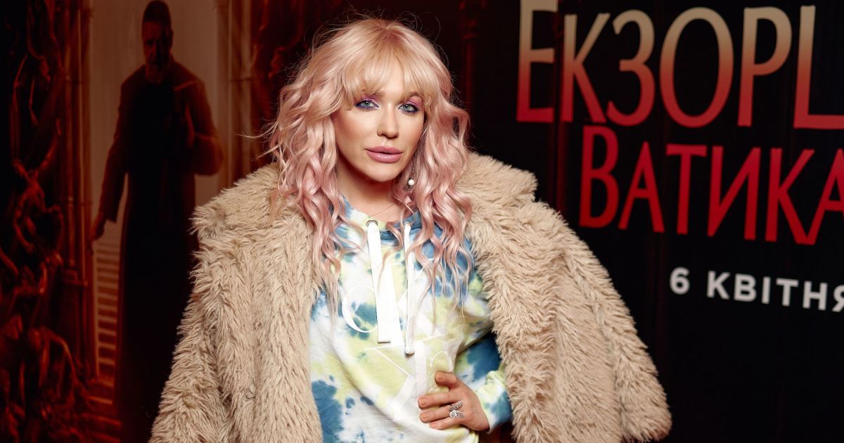 У шубі і рваних джинсах Монро на премєрі моторошного трилера в Києві — Шоу бізнес