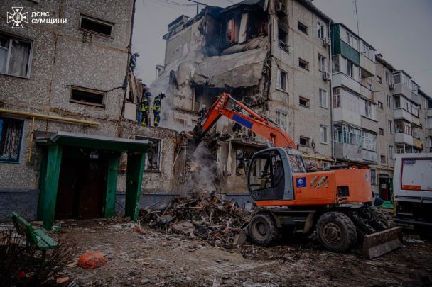Drone strike on a five-story building in Sumy: search operations at the ...