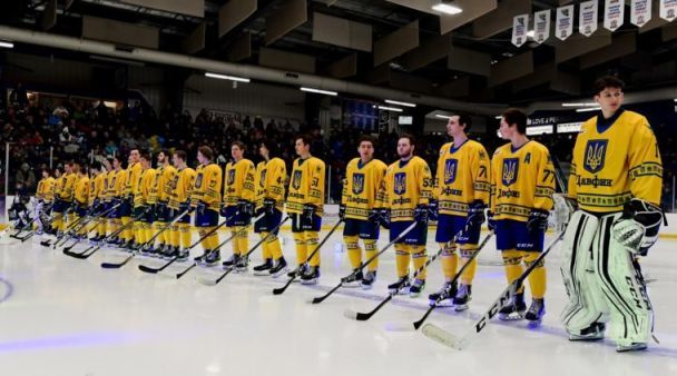 Канадські хокеїсти вийшли на матч у формі з українською символікою ...