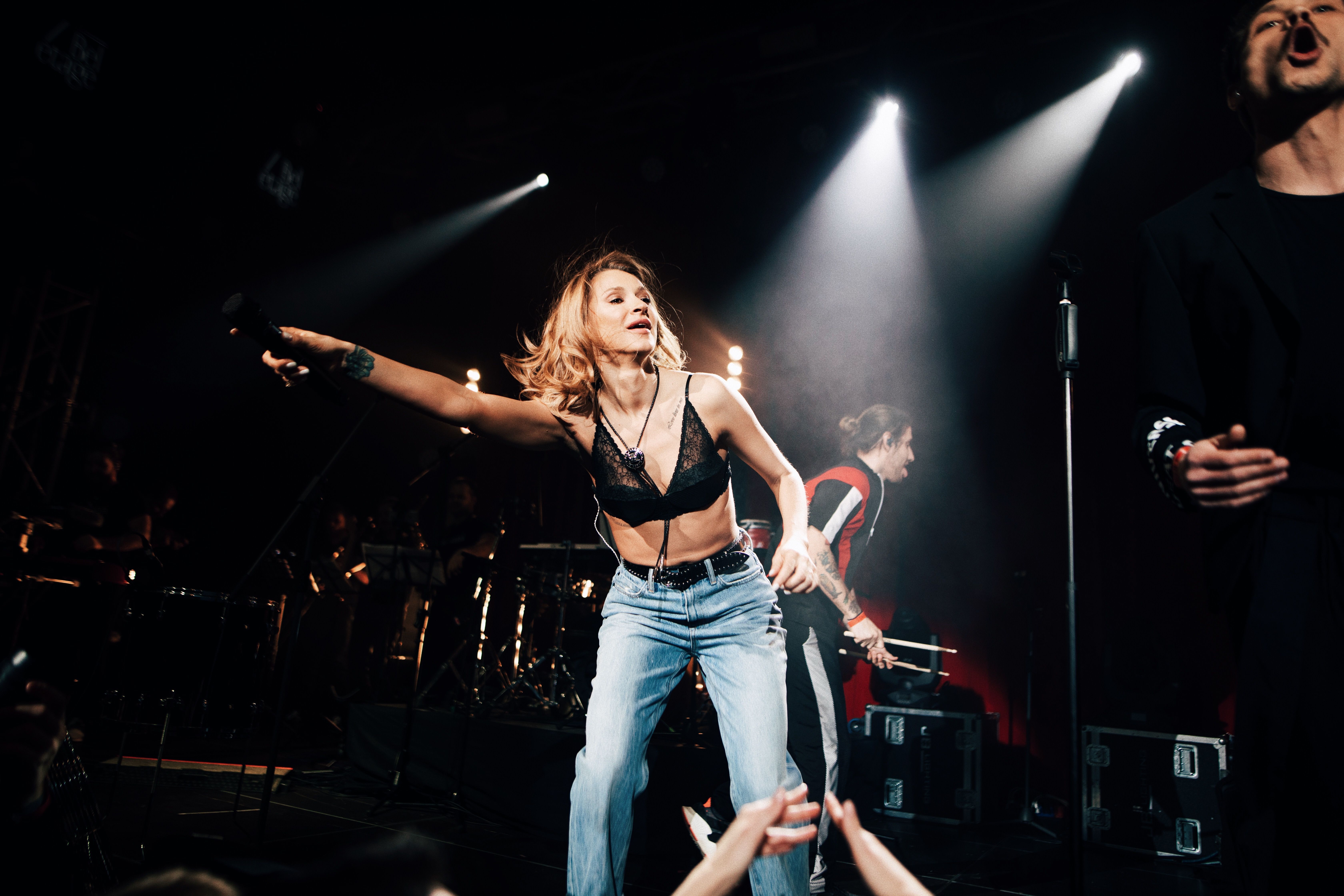 "Могу делать, что захочу": TAYANNA сообщила, как родители относятся к ...