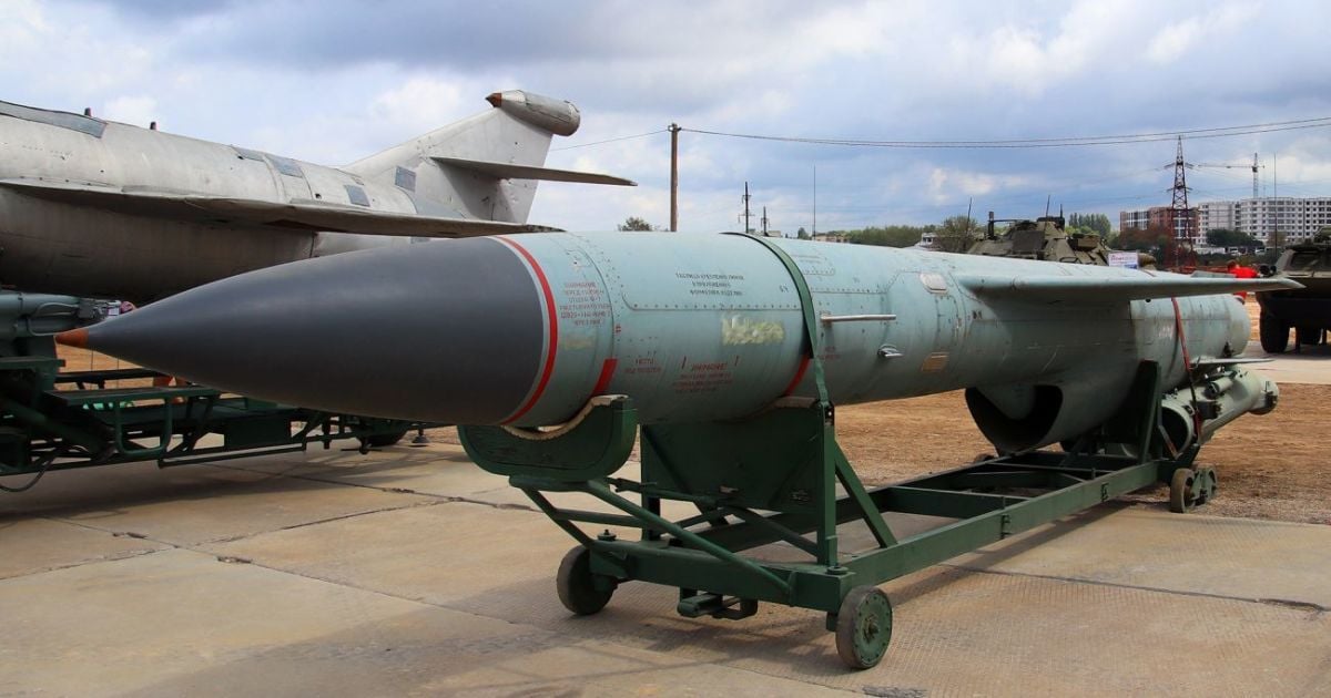 РФ может использовать сверхзвуковую ракету П-35 для отвлечения нашей ...
