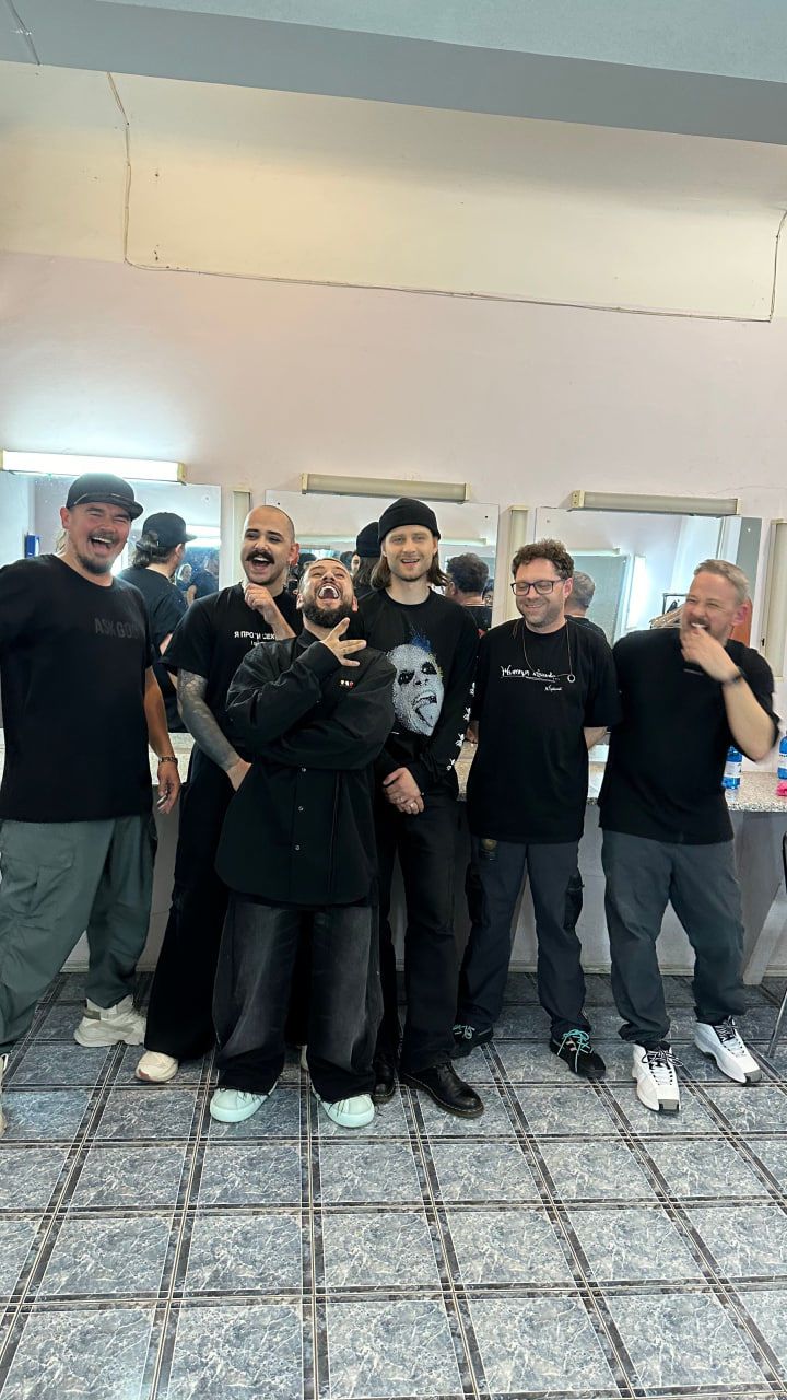 MONATIK з ТНМК, OTOY та іншими співаками збирав кошти на допомогу ЗСУ піснею Спешл: відео, фото ...