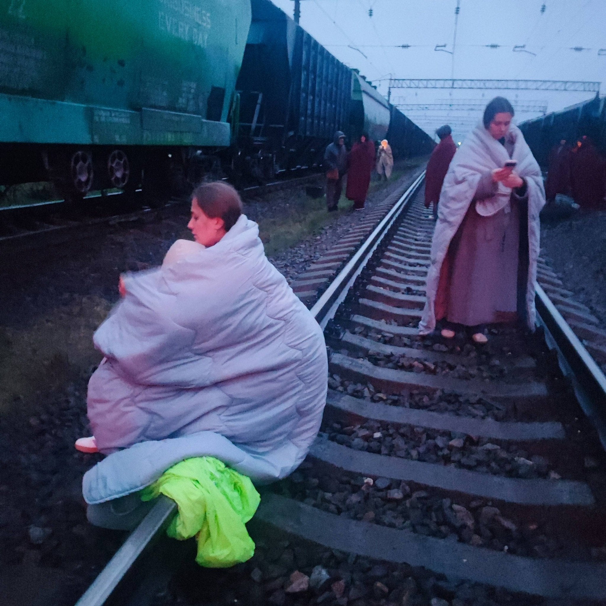 "This is what hell looks like": Journalist describes how passengers hid ...