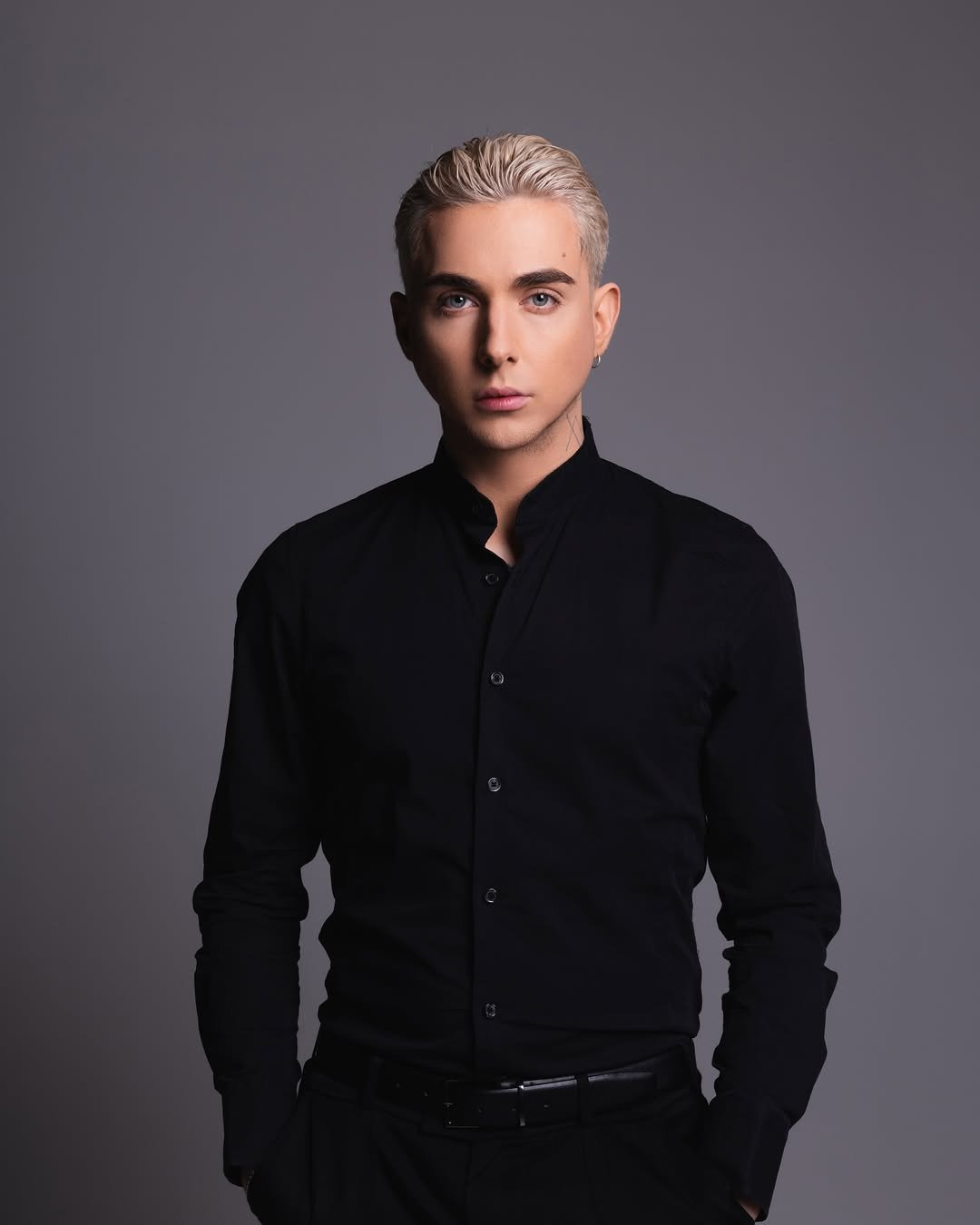 MELOVIN пластичні процедури – що у своїй зовнішності змінив співак — Гламур