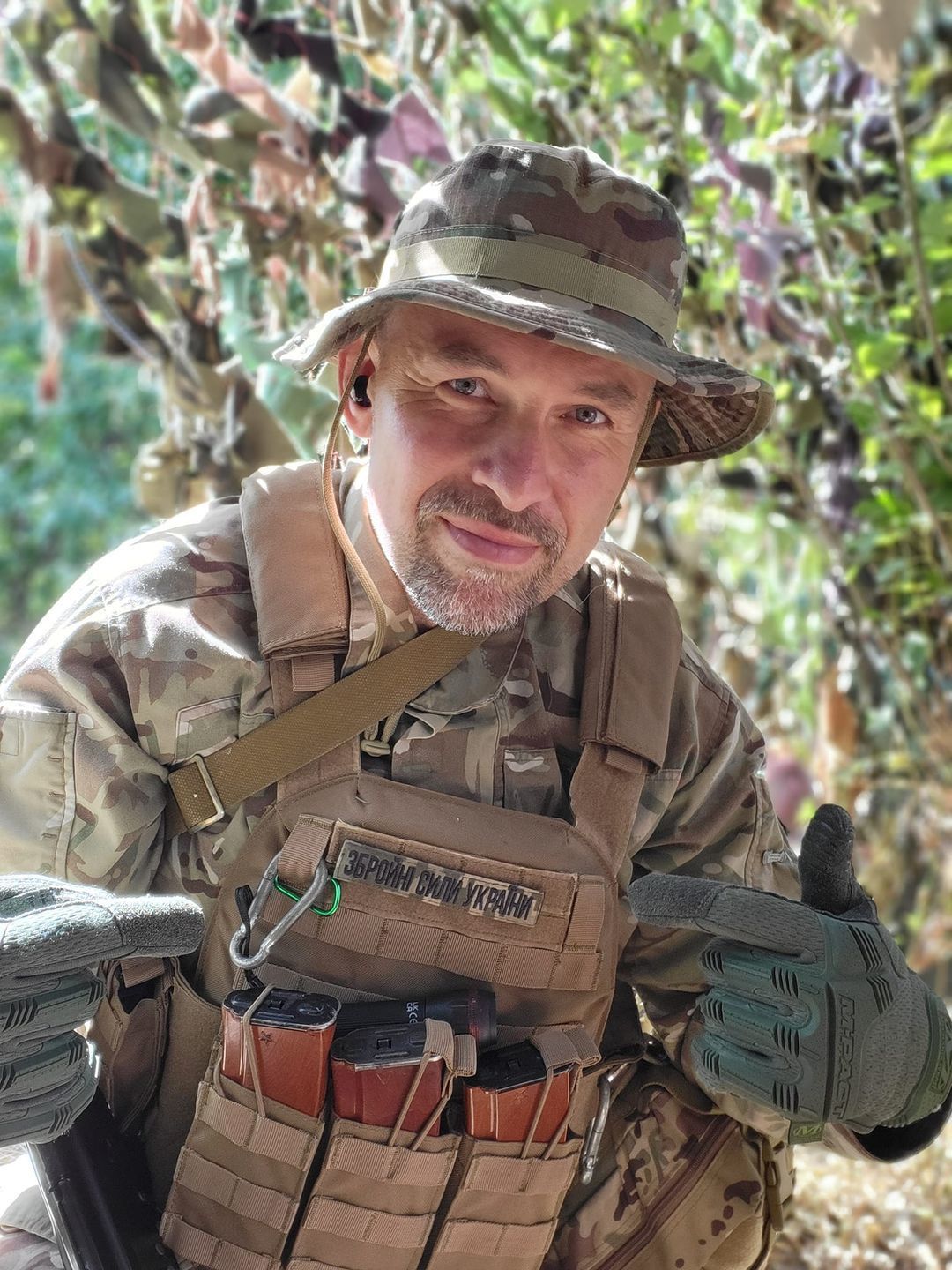 Актор Геннадій Попенко зізнався, на якому напрямку служить та в якому ...