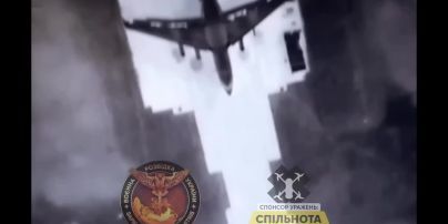 З'явилося відео ураження російських Іл-76 на аеродромі у Пскові —ТСН ...
