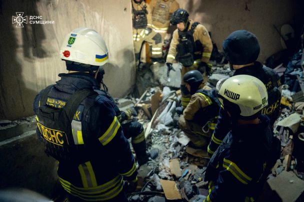 Horrific strike on an apartment building in Sumy: Final death and ...