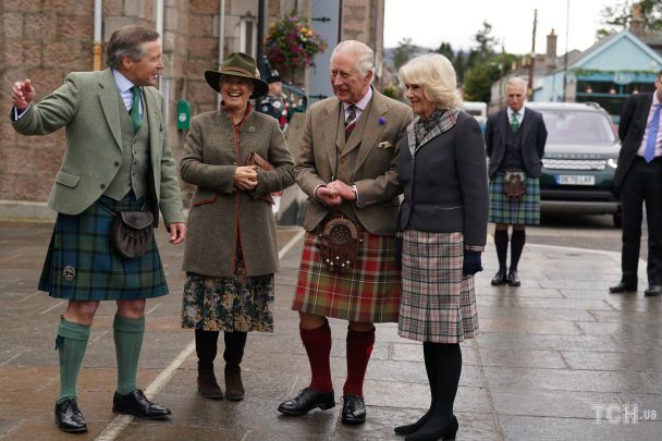 Король Чарльз III та королева Камілла відвідали Абердіншир сьогодні: фото монархів — Суспільство