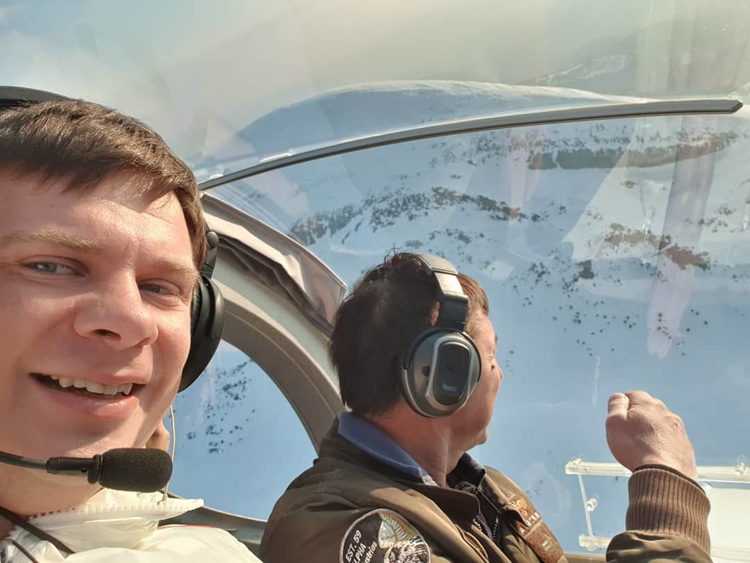 Дмитрий Комаров начал устанавливать рекордный полет — Гламур