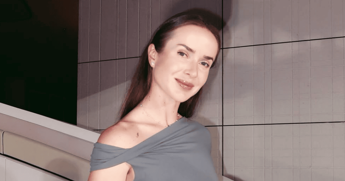 Элина Свитолина показала редкие фото с родителями и бабушкой в Одессе ...