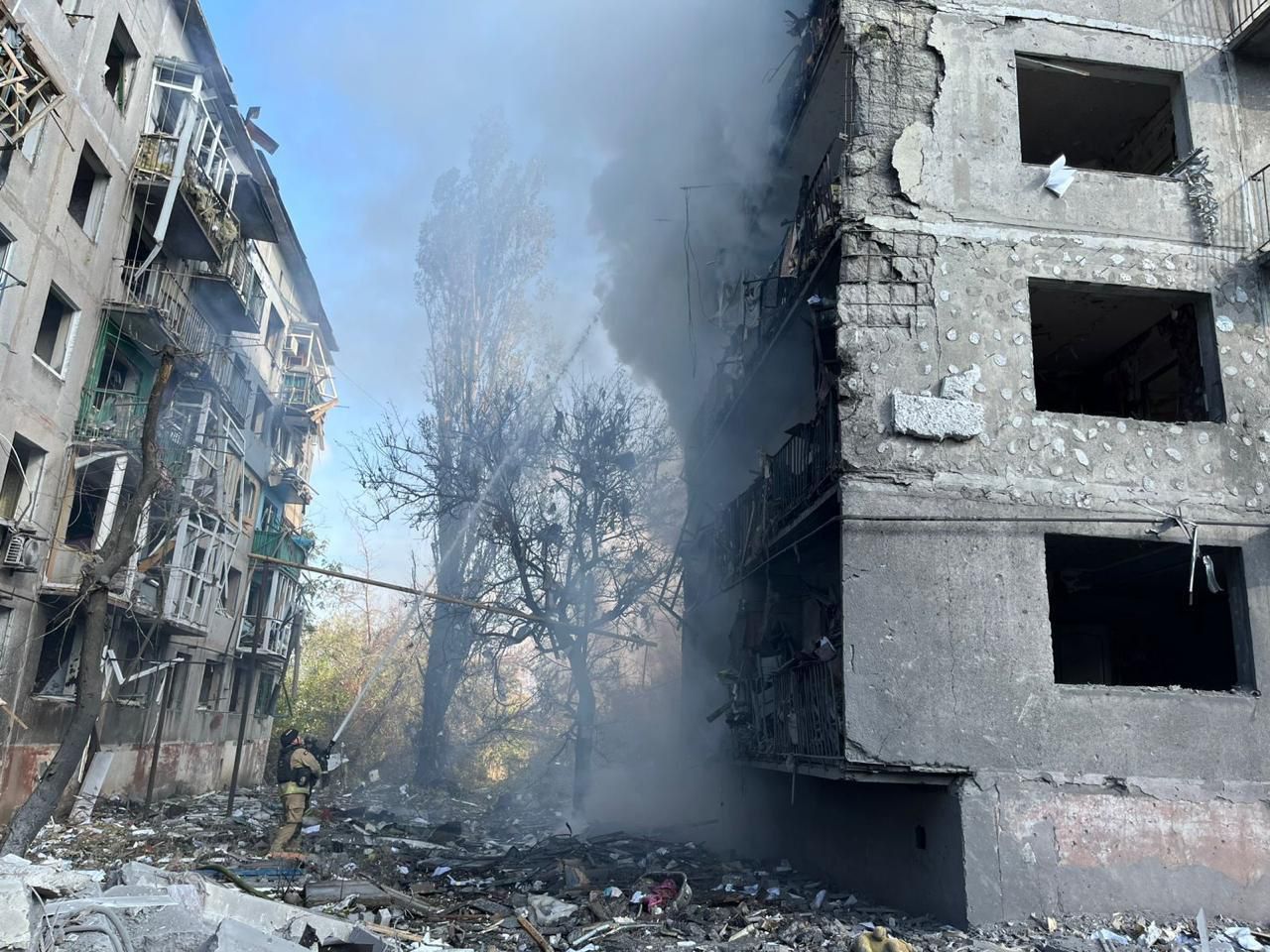 The enemy dropped a guided aerial bomb on a residential building in ...