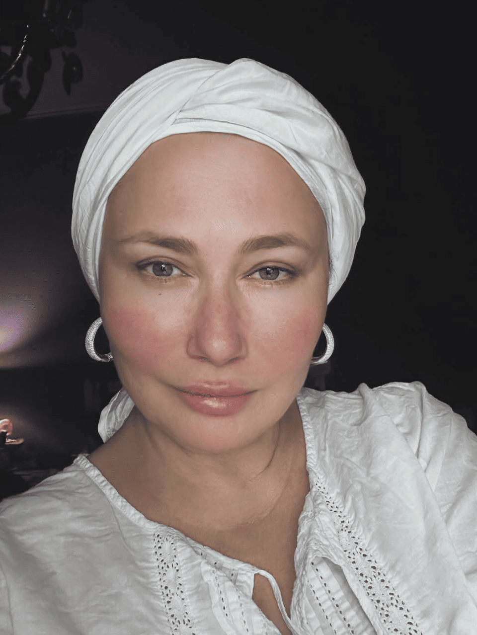 Елена Мозговая откровенно рассказала о хирургических вмешательствах во ...