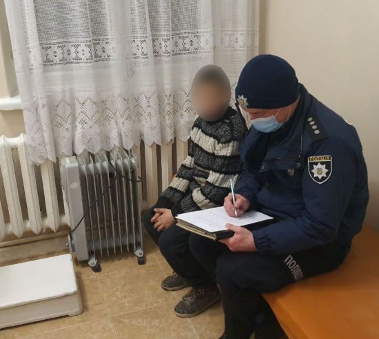 Був наляканий та боявся повертатися додому у Херсоні дитина втекла від