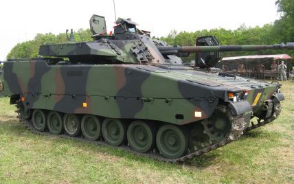 Україна отримає додаткові БМП CV90 від Данії і Швеції ТСН новини 1+1 — Зброя