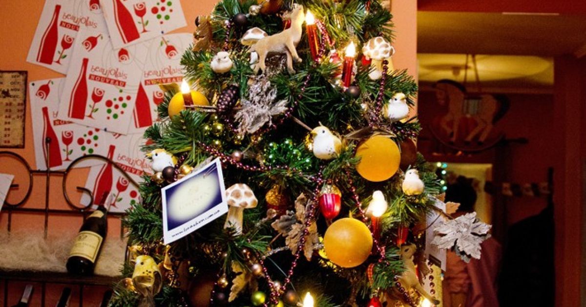 Новогодние елки от кутюр — Фоторепортаж