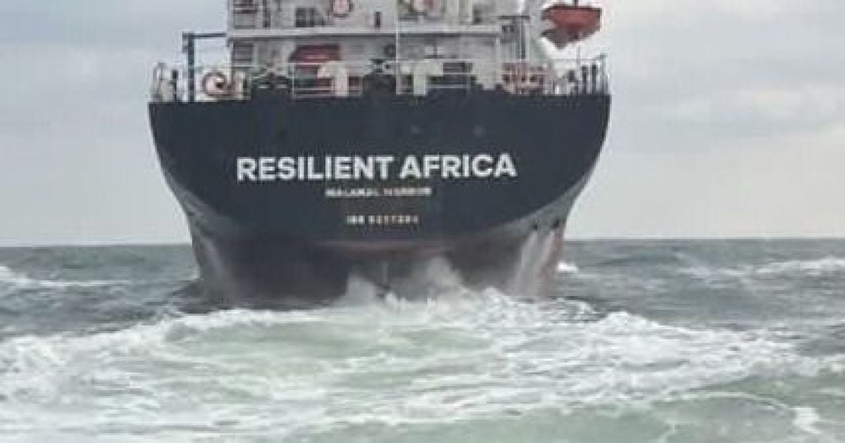 The first civilian vessels are now using the temporary corridor to the ...