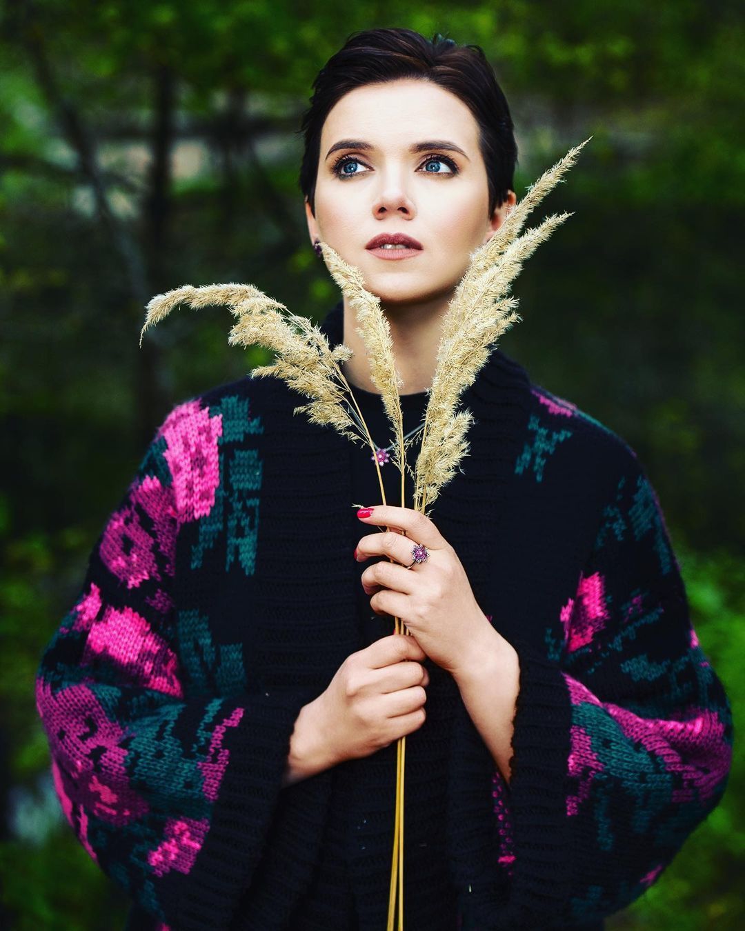 Янина Соколова развелась с мужем и заинтриговала романтикой с Хливнюком ...